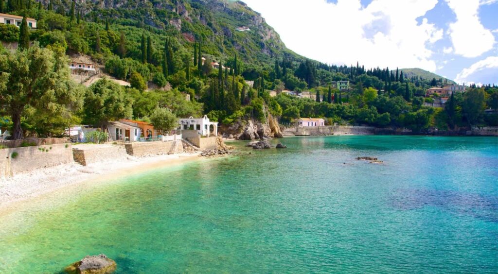 Senior Travel: 4 Ideal Destinations For The Ultimate Europe Tour ...